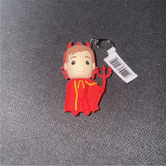 Accessories | Disney Hocus Pocus Keychain Devil Surprise Mini Figure ...